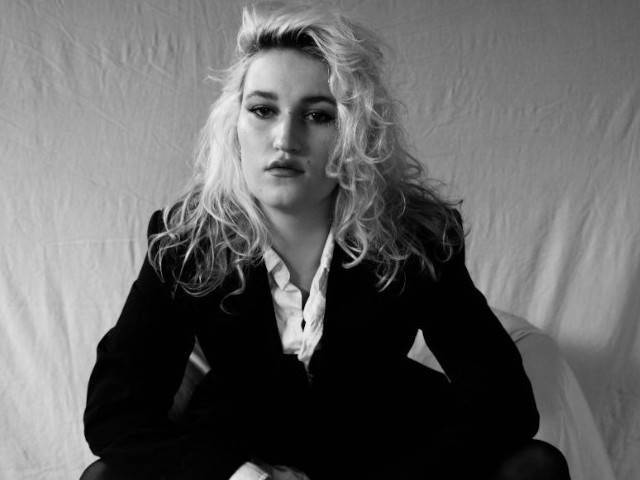 BEA Blue Escape | Girl.com.au