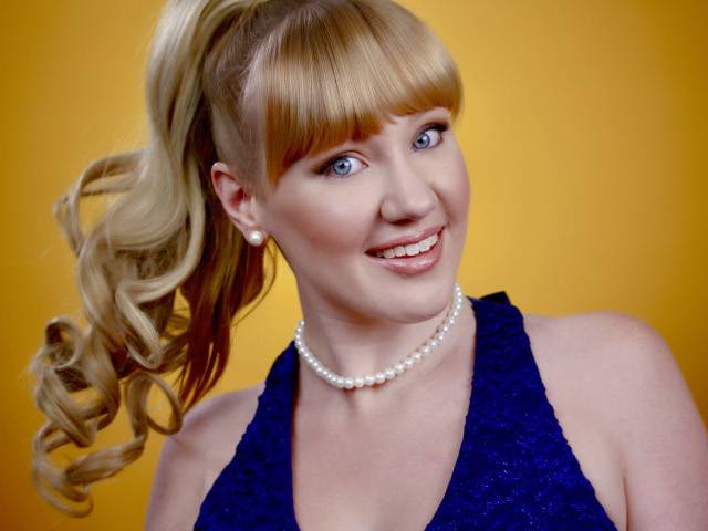 Cassidy-Rae Cheers Y'all | Girl.com.au