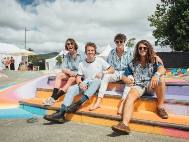 Mako Road Surfing On Mars | Girl.com.au