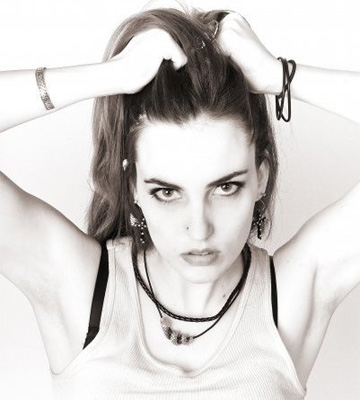 Alexx Calise | Girl.com.au