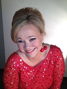 Caroline Rhea | Girl.com.au