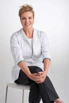Debbie Dickson Get Your Gut Into Gear Interview | Girl.com.au