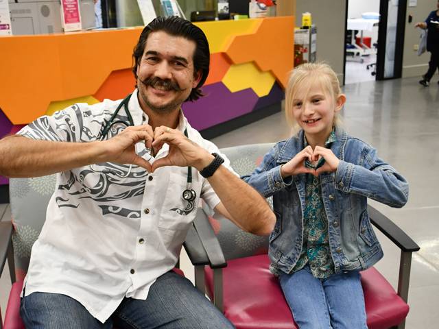 Dr Scott Fox & Ruby Heart Surgeon Interview | Girl.com.au