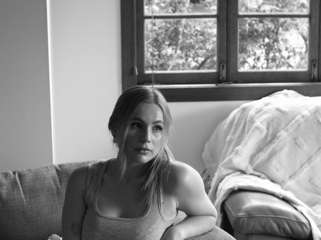 Evie Williams Drifts Through Dreamy Uncertainty On 'Heather Court ...