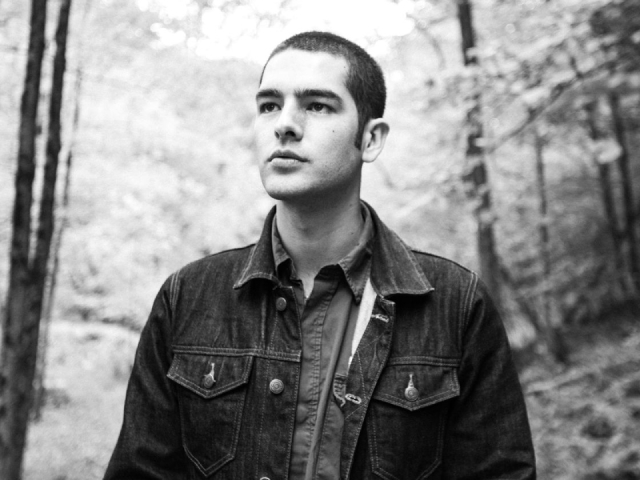 Harper Finn Marks New Chapter with Latest Single 'Doves' | Girl.com.au