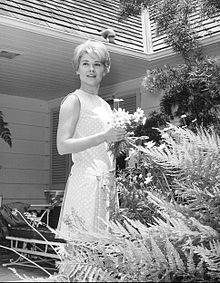 Hope Lange | Girl.com.au
