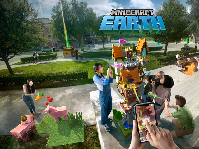 Life-Sized Minecraft Statues | Girl.com.au