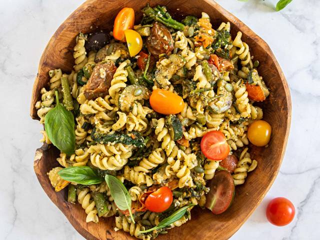 Mix-A-Mato Tomato and Pesto Pasta Salad | Girl.com.au