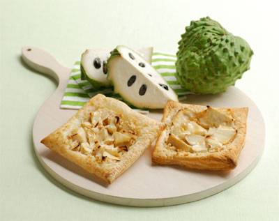 Freeform Custard Apple Rustic Tart | Girl.com.au